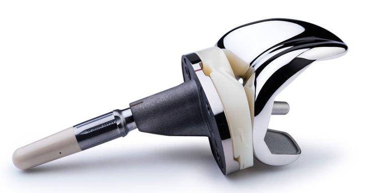 Zimmer Biomet First Out of FDA Gate With “Smart Knee” | Orthopedics ...